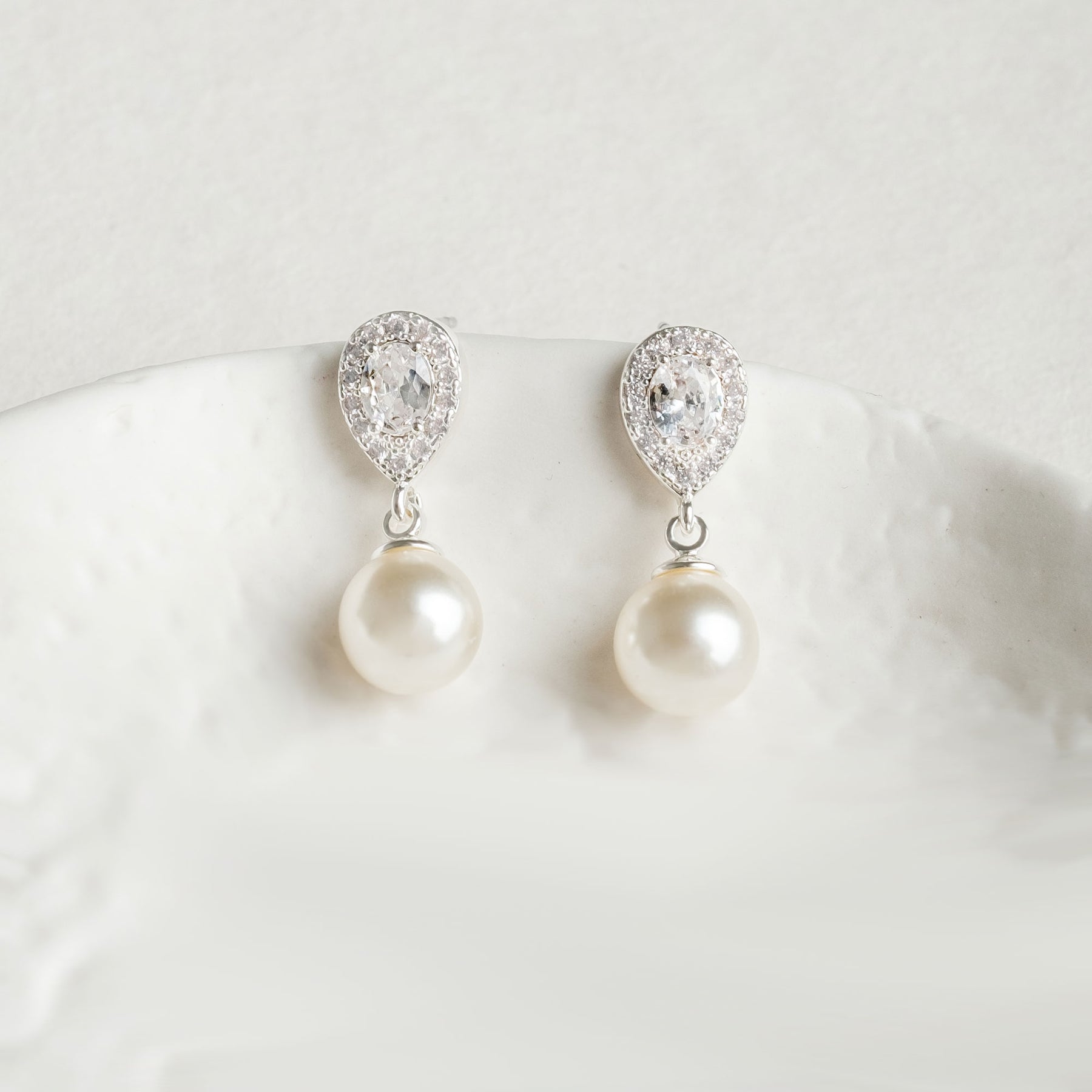 Coco pearl drop earrings and necklace set (silver) | Liberty in Love
