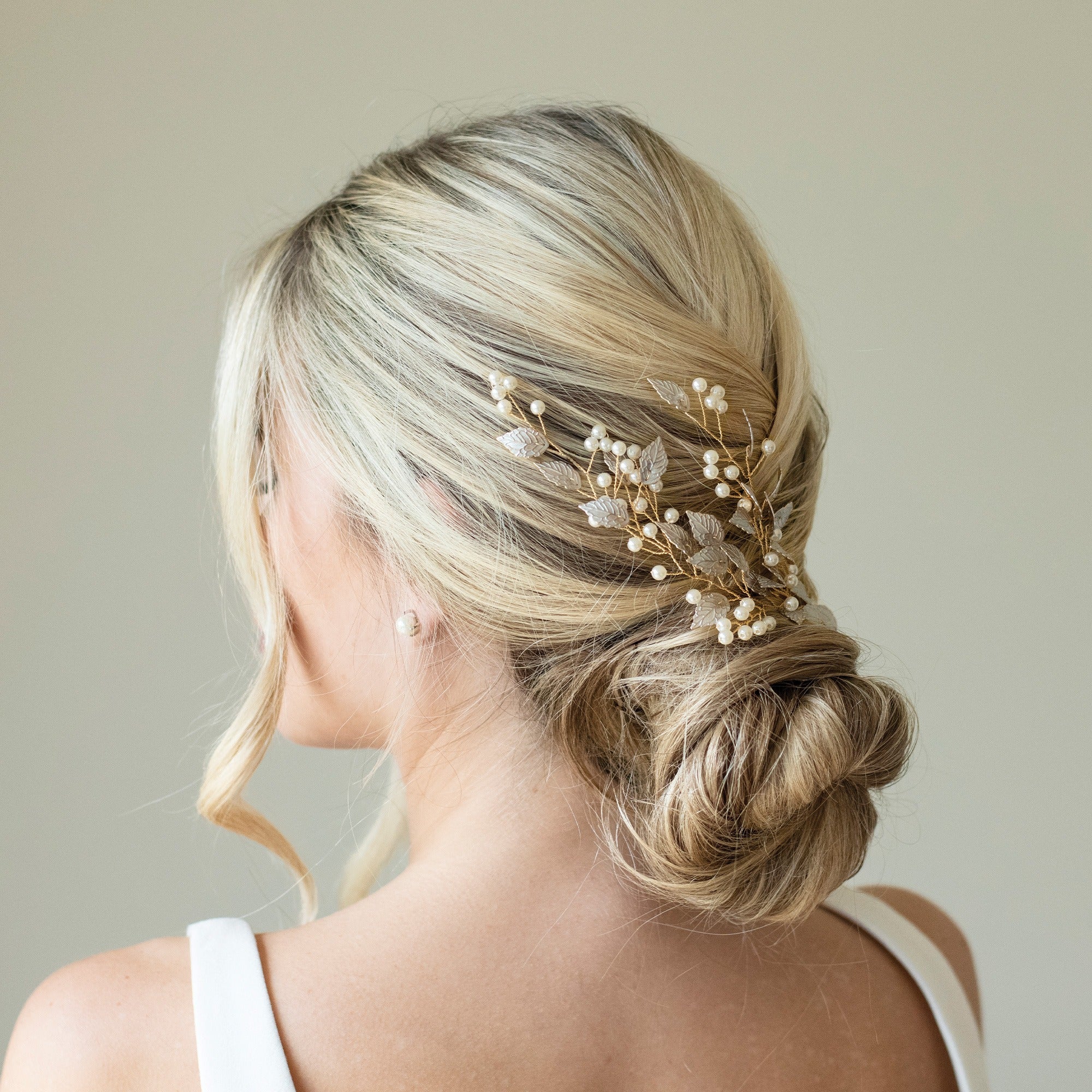 Summer breeze pearl enamelled leaf sprig clip (gold) | Ivory & Co ...