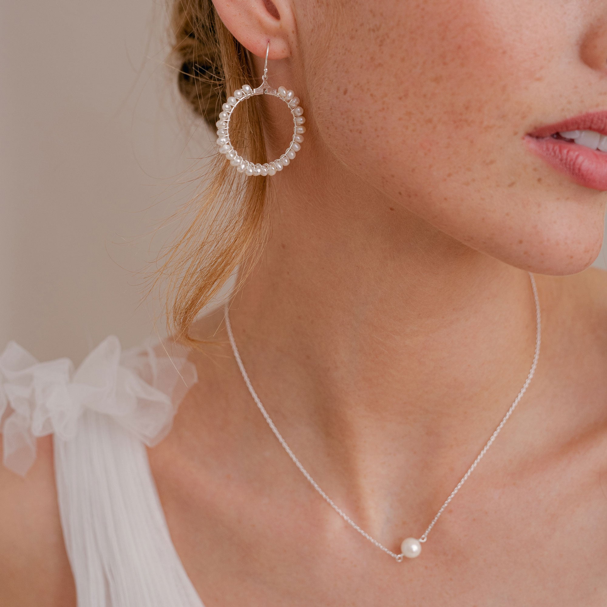Simple pearl pendant necklace (silver) | Poetry – Liberty in Love