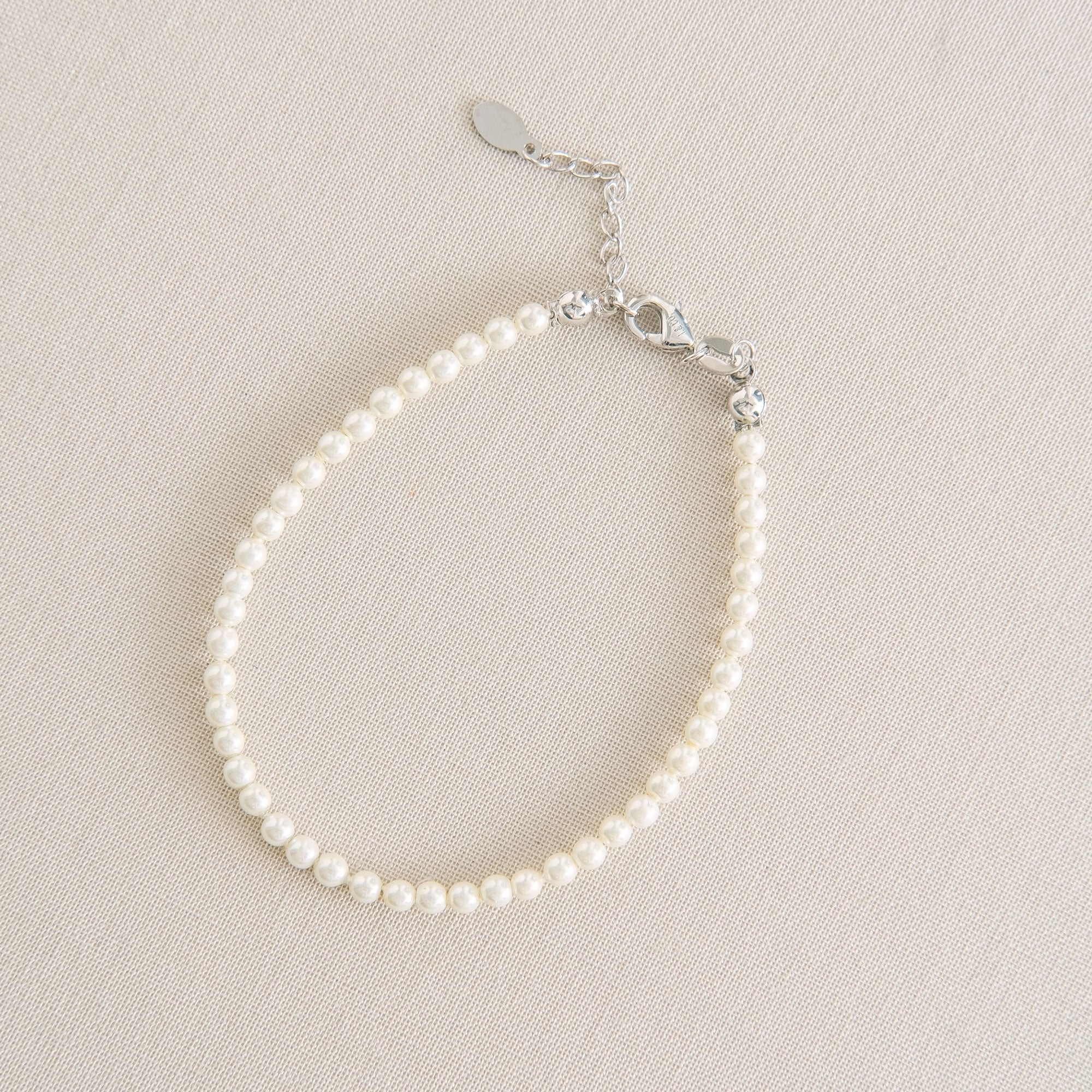 Zurich delicate pearl bracelet | Ivory & Co – Liberty in Love